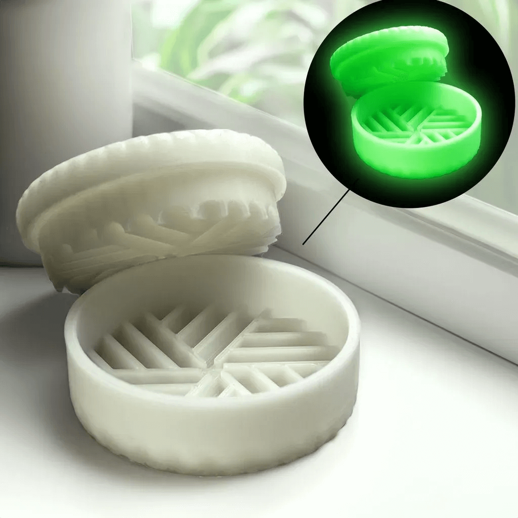 Glow-in-the-Dark Grinder for Herbs | Genius Pipe UK